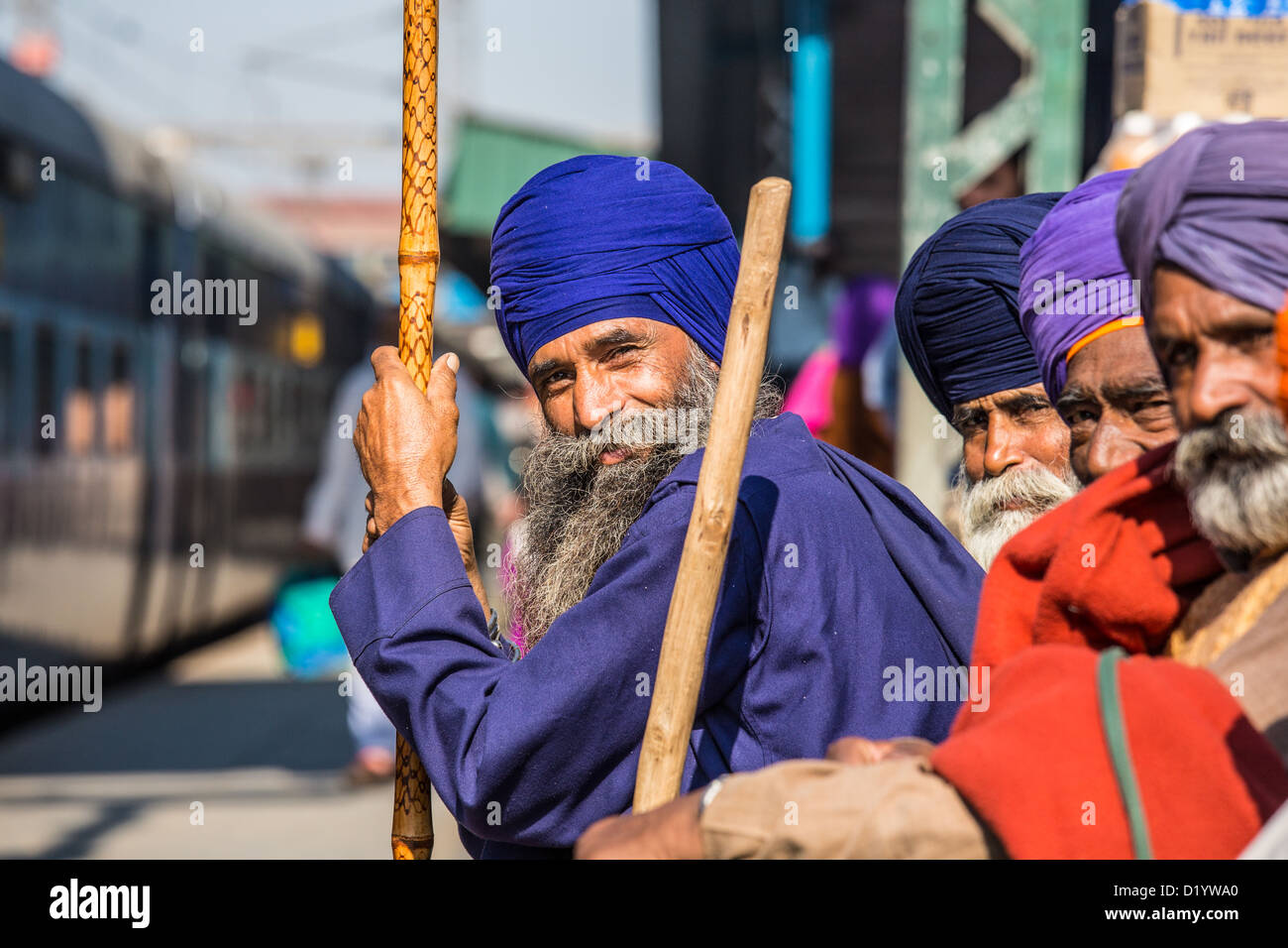Sikh men hi-res stock photography and images - Alamy