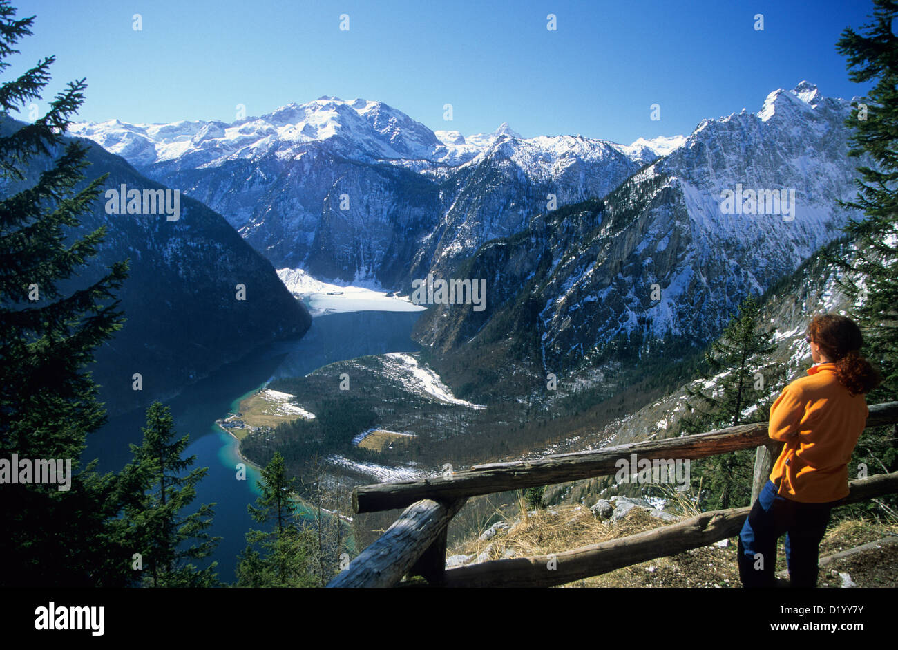 Watzmann range in background, St. Bartholomae in Winter, lake ...