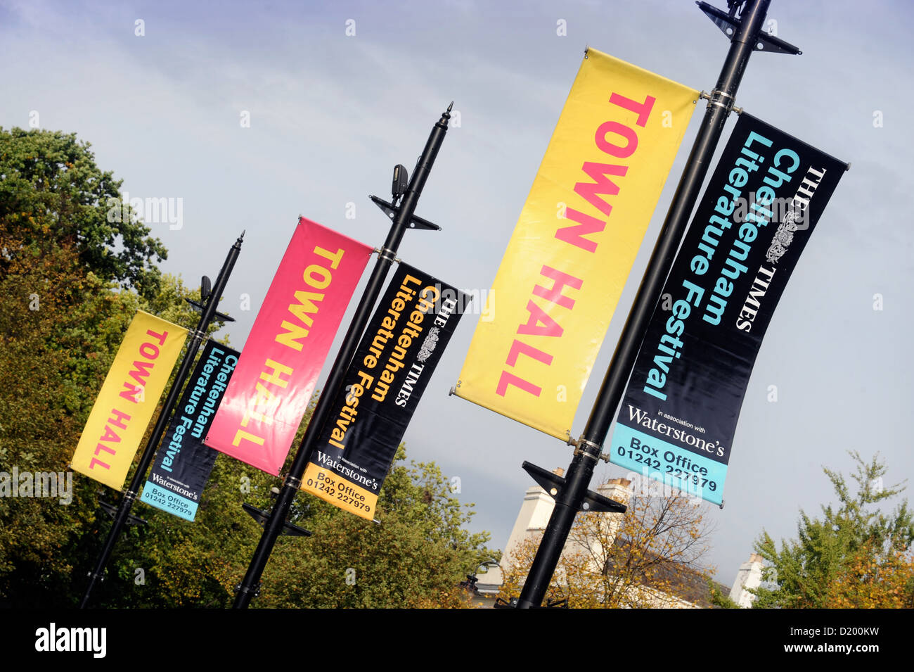 Street festival banners hi-res stock photography and images - Alamy