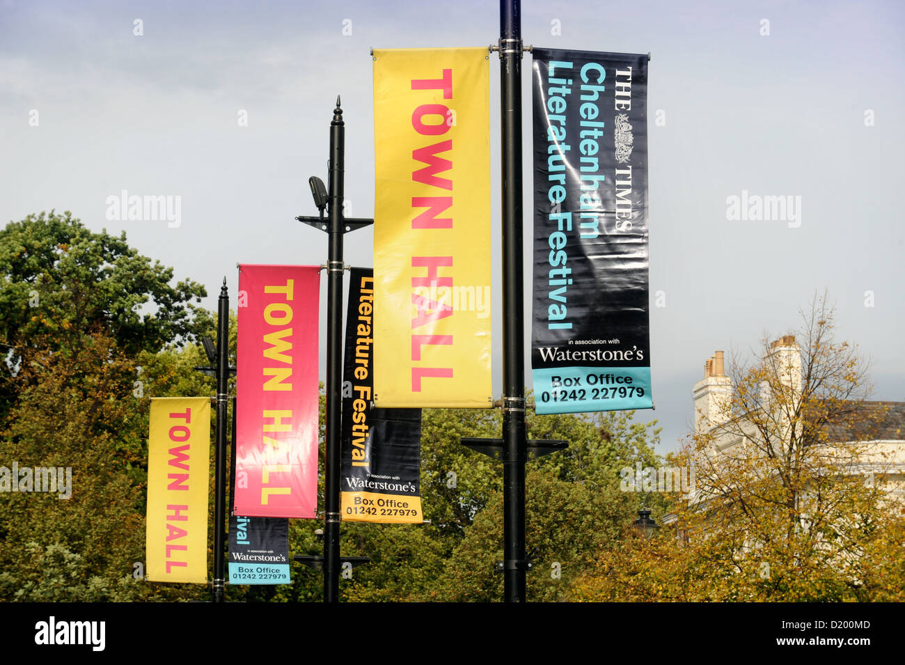 Street festival banners hi-res stock photography and images - Alamy