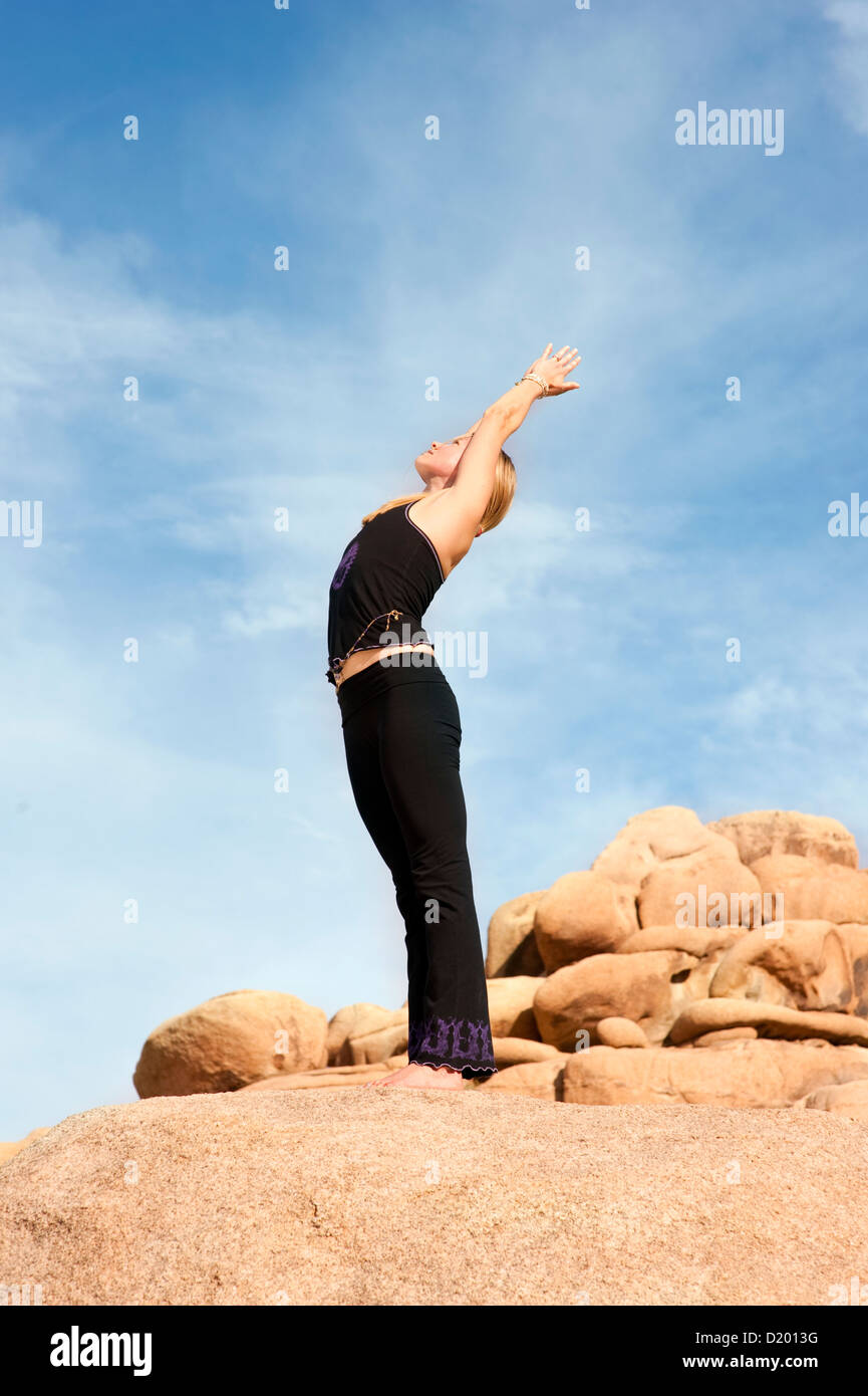 Tall blonde hi-res stock photography and images - Alamy