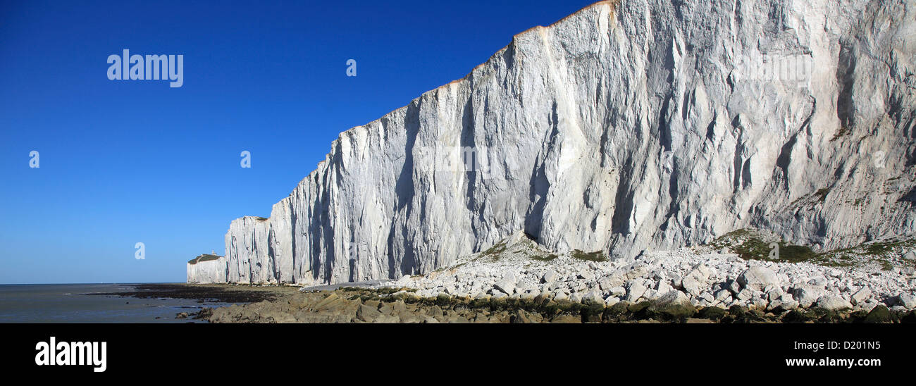 White Limestone Chalk Cliffs at Beachy Head beauty spot in the South ...