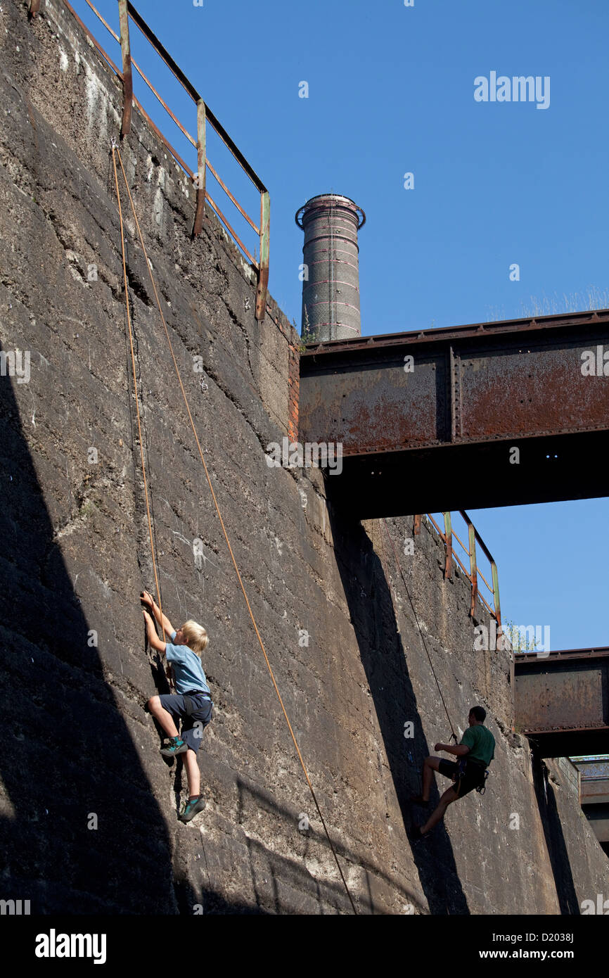 Duisburg, Germany, climbers climbing the Landscape Park Duisburg Nord ...