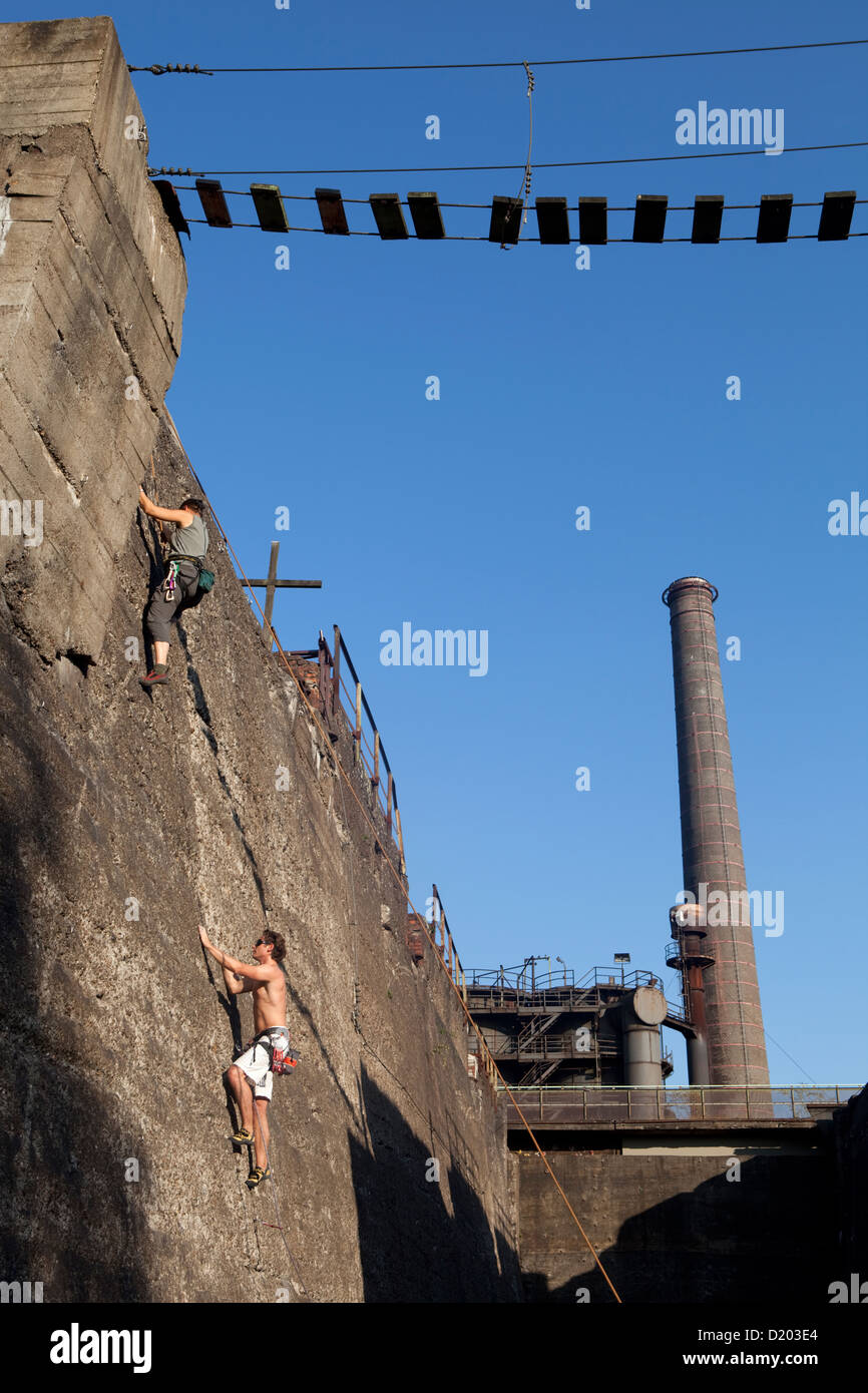 Duisburg, Germany, climbers climbing the Landscape Park Duisburg Nord ...