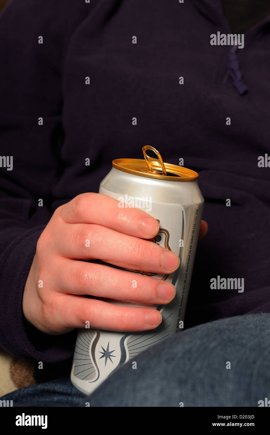 Drinking alcohol at home uk hi-res stock photography and images - Alamy