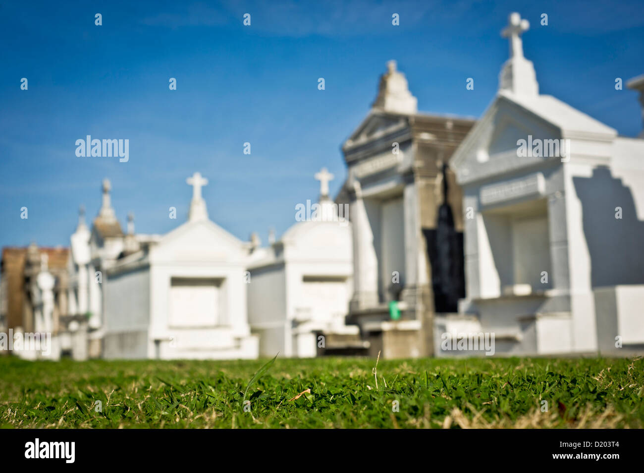 Above ground cemetery hi-res stock photography and images - Alamy
