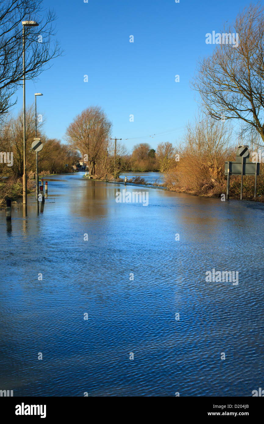 Flooded road at Earith, Cambridgeshire Stock Photo - Alamy