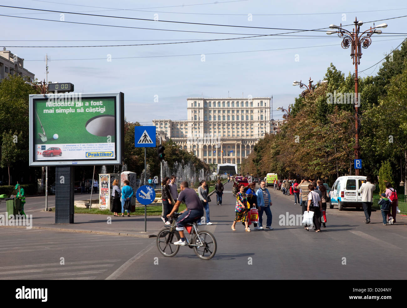 Bucharest, Romania, Street Scene at Unity Square Stock Photo - Alamy