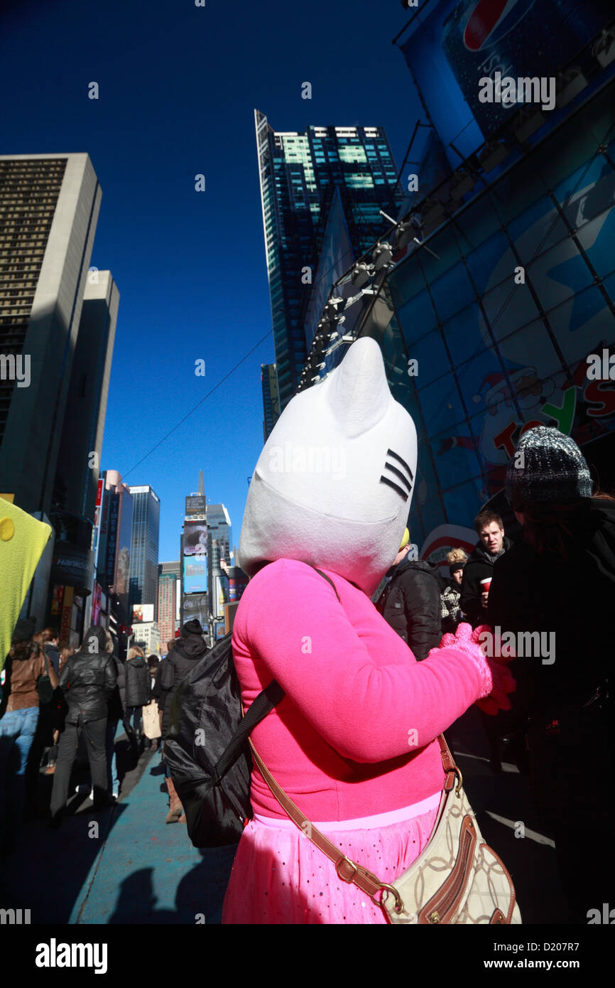 Hello Kitty in Times Square, New York Stock Photo - Alamy
