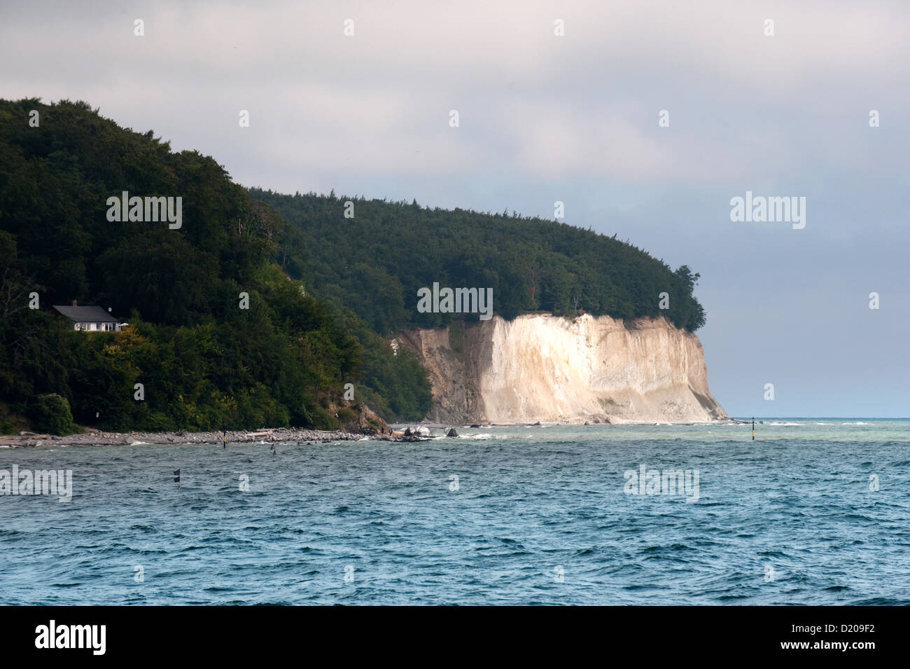 White cliffs from sea hi-res stock photography and images - Alamy