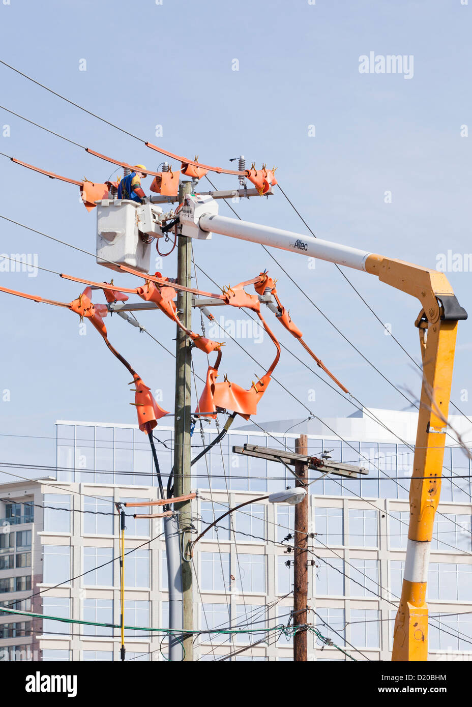 Lineman working on electric line - USA Stock Photo - Alamy