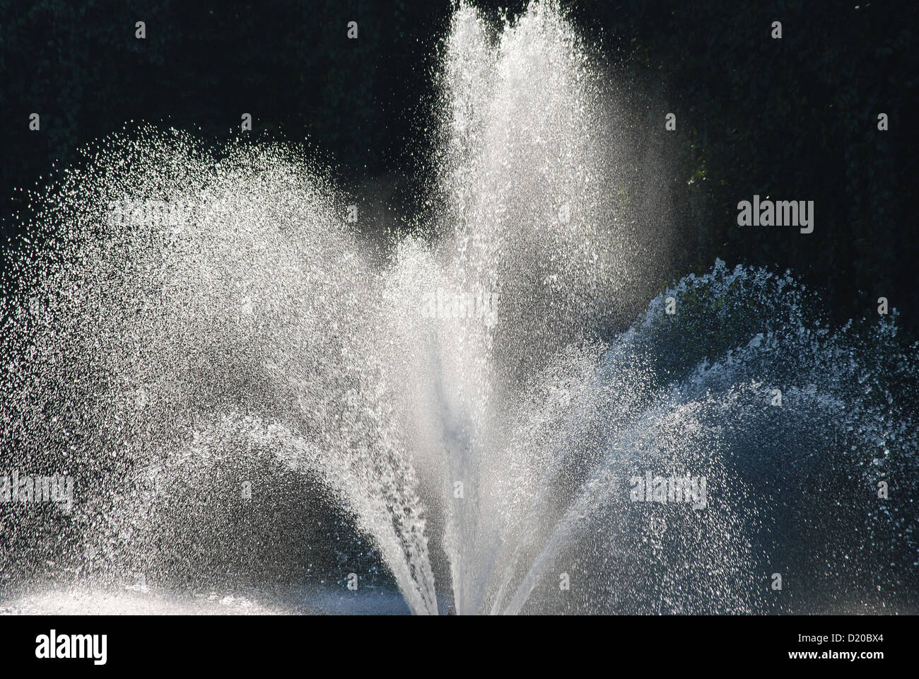 Water spraying from fountain hi-res stock photography and images - Alamy