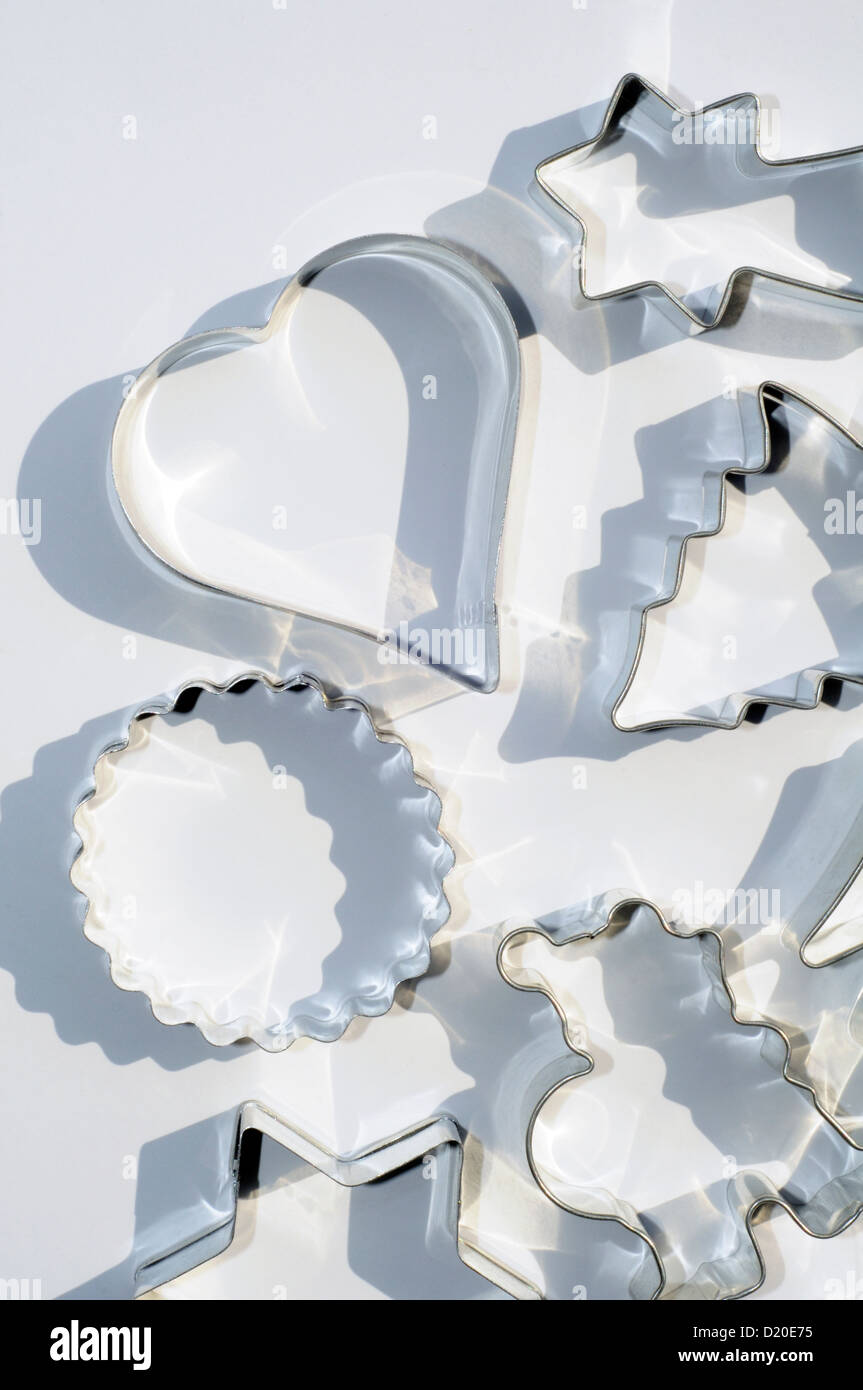 Biscuit cutters, Cookie Cutters Stock Photo - Alamy