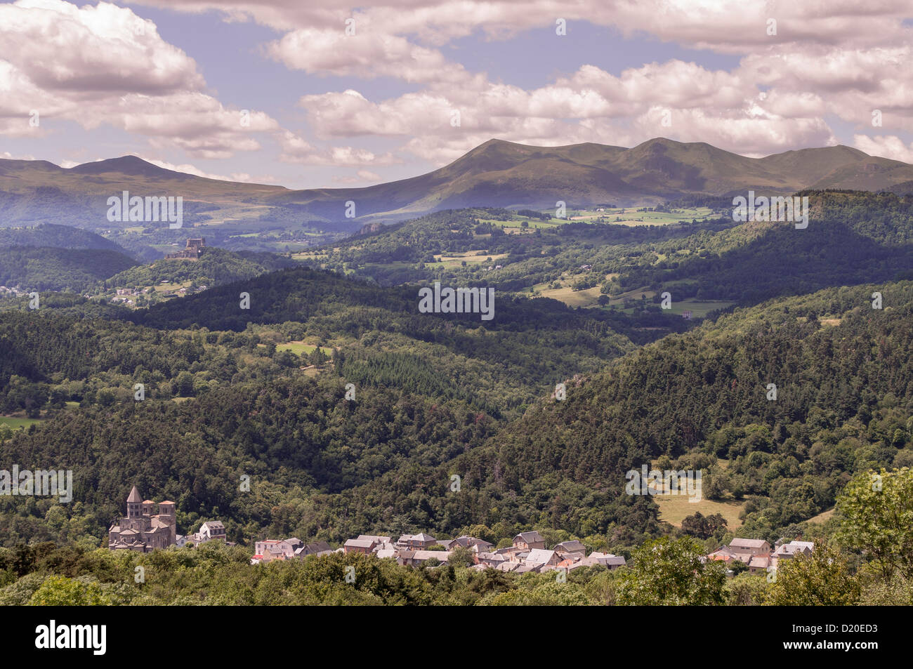 Village of saint nectaire hi-res stock photography and images - Alamy