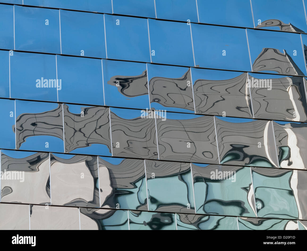 Stainless steel cladding hi-res stock photography and images - Alamy