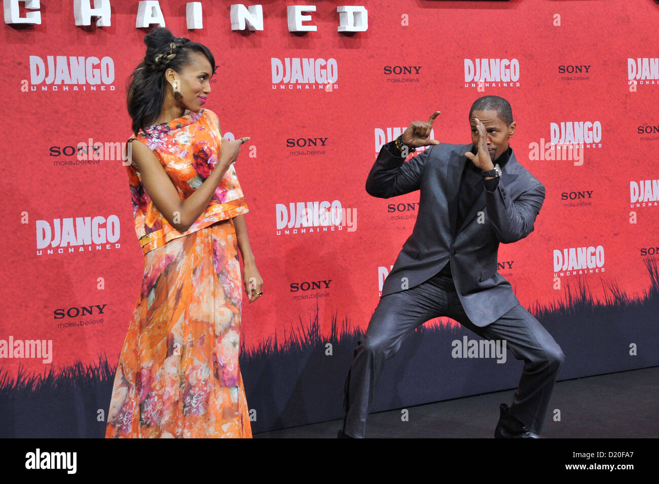 Actress Kerry Washington and Jamie Foxx attend to the premiere of the ...