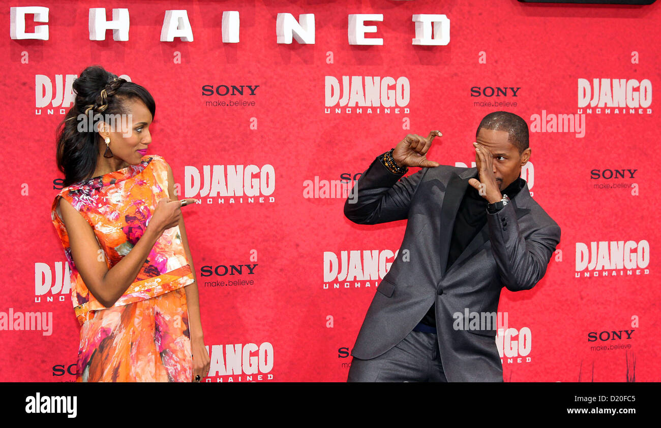 Actress Kerry Washington and Jamie Foxx attend to the premiere of the ...
