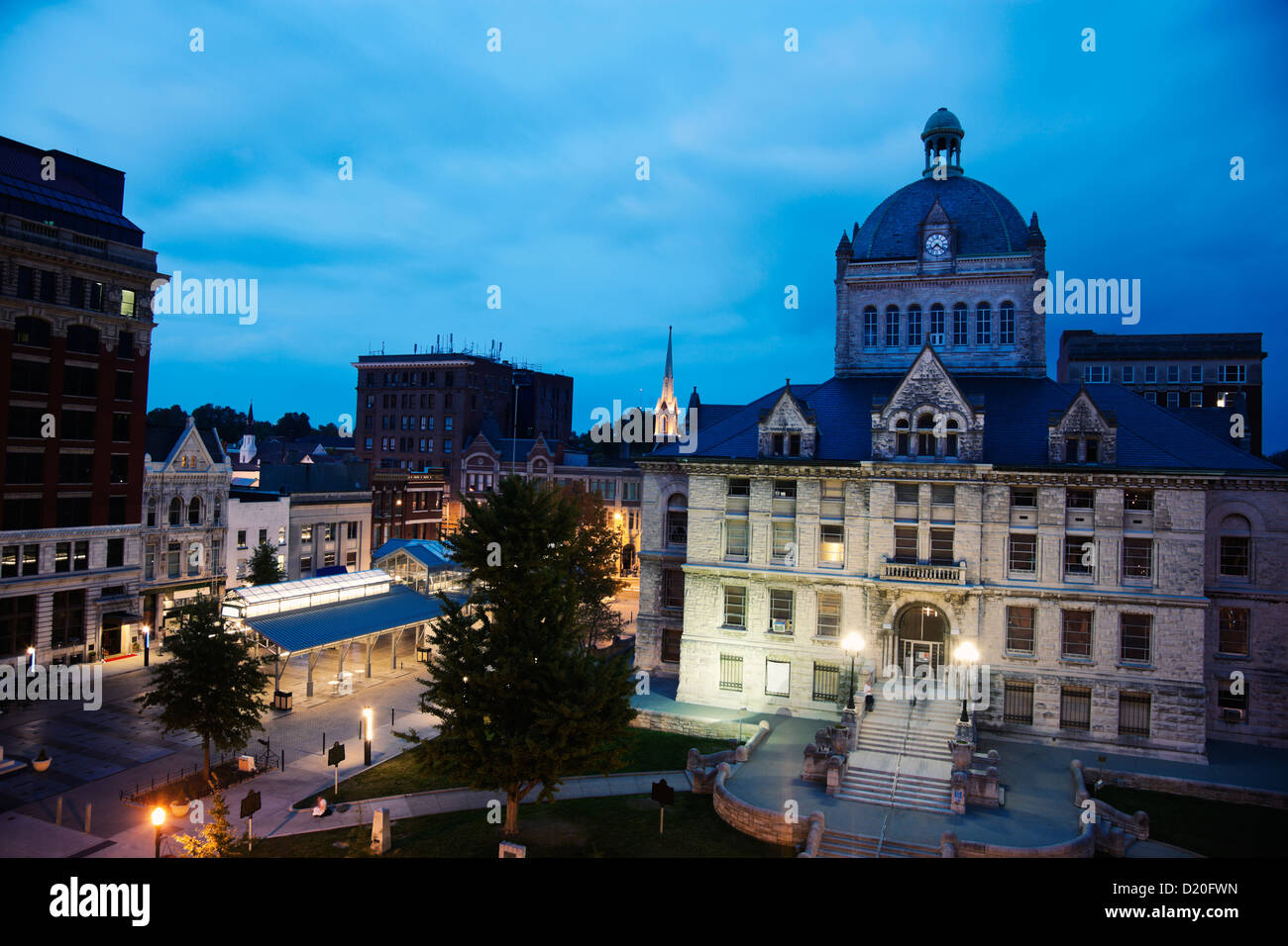 Downtown lexington kentucky hi-res stock photography and images - Alamy
