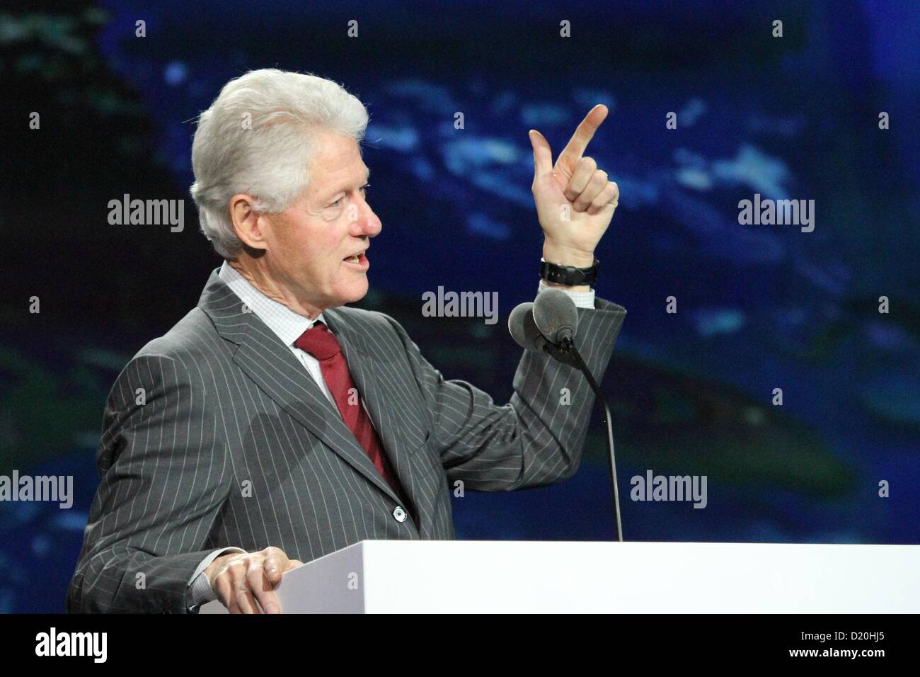 Consumer electronics show keynote hi-res stock photography and images ...