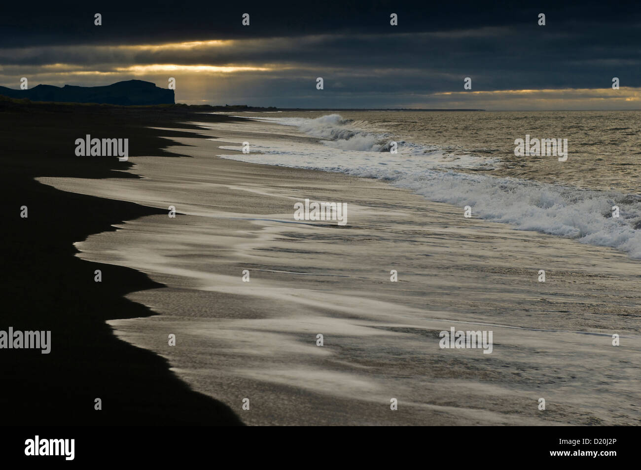 Black sand beach near Vik I Myrdal, Iceland, Scandinavia, Europe Stock ...