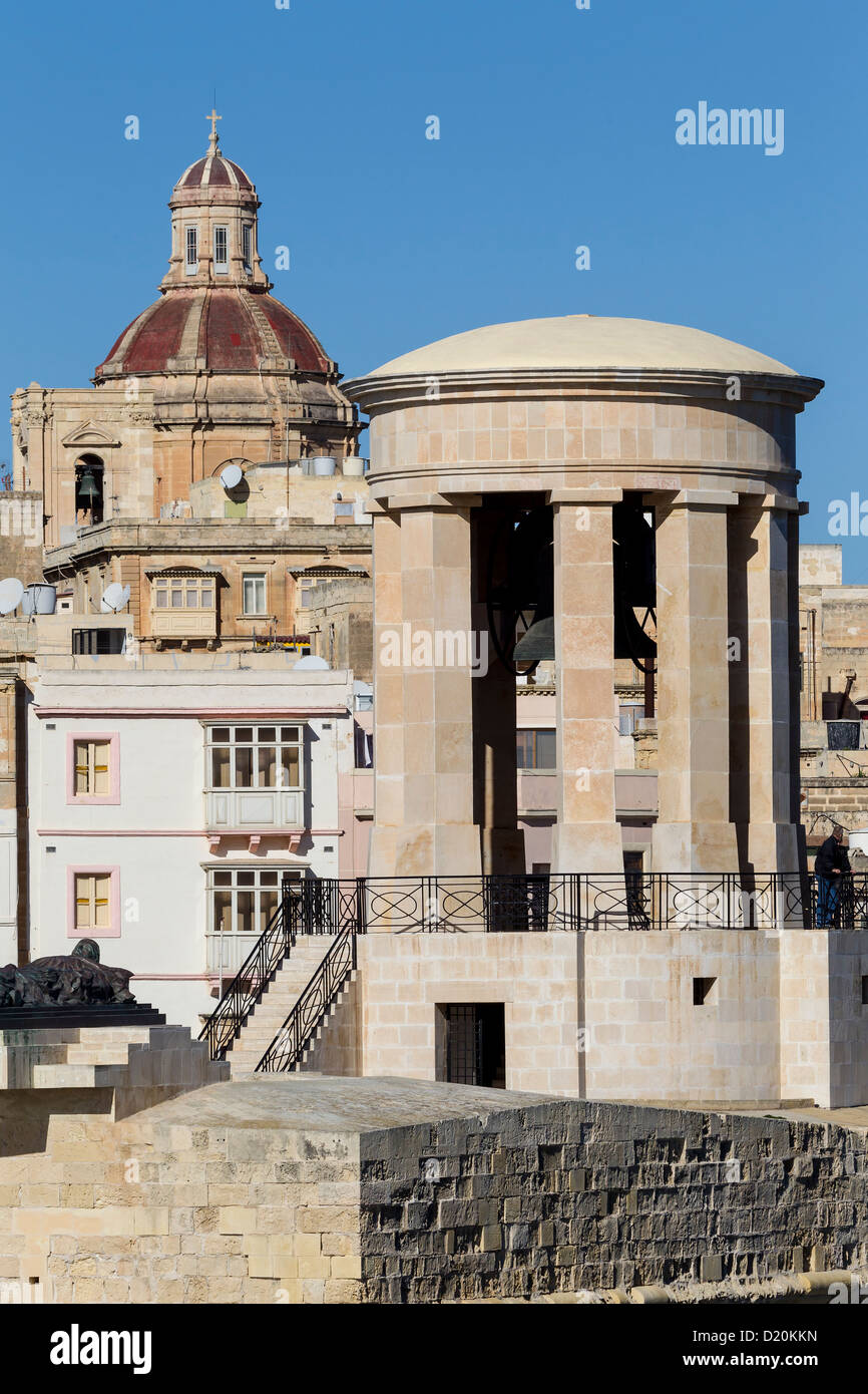 The Seige Bell Memorial, Malta Stock Photo - Alamy