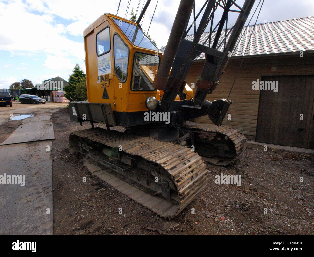 Large crane lifting heavy loads hi-res stock photography and images - Alamy