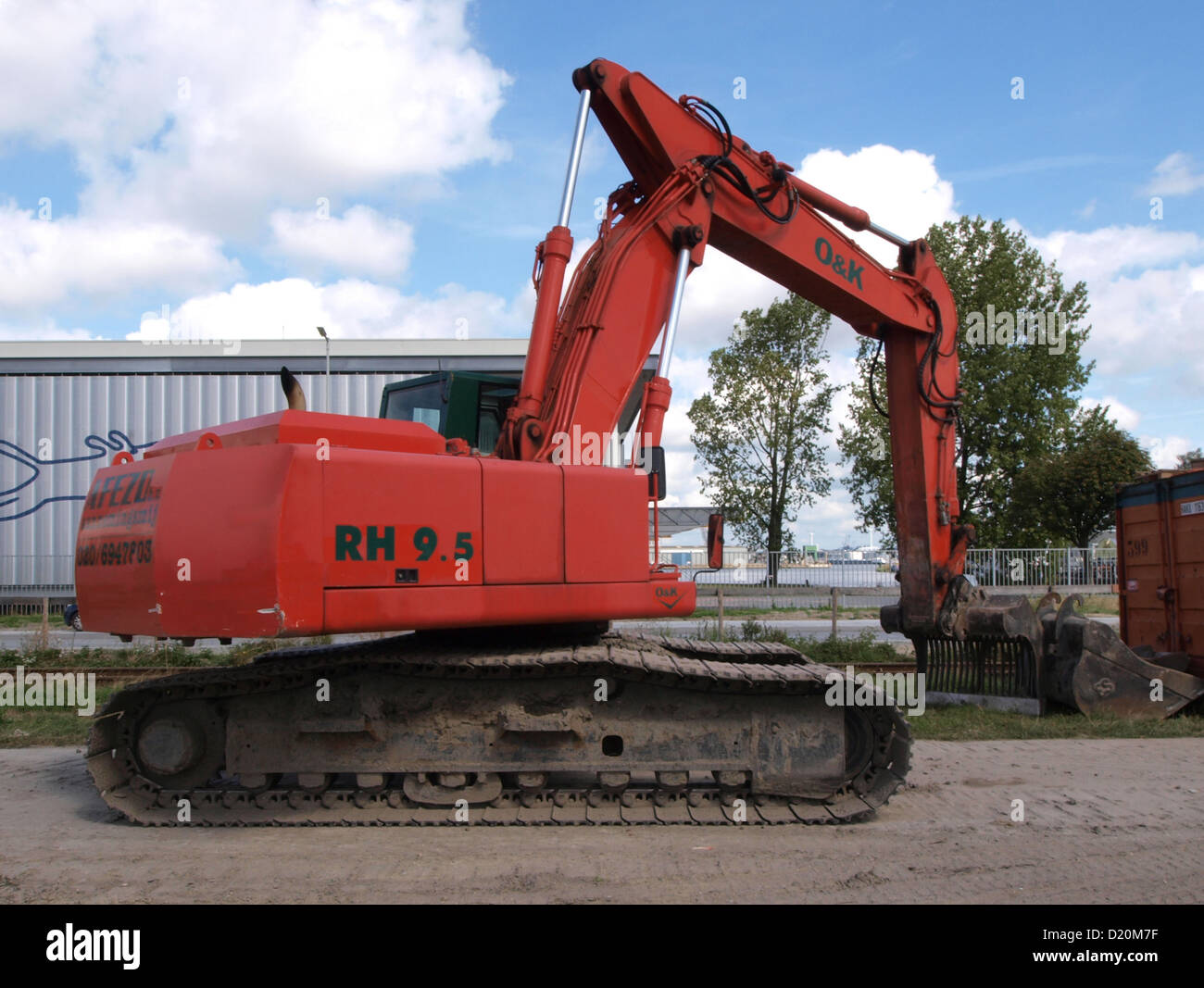 The O&K RH 9.5 excavator is a robust and versatile machine designed for ...