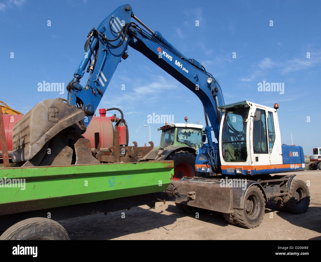 The O&K MH plus excavator is a versatile piece of construction ...