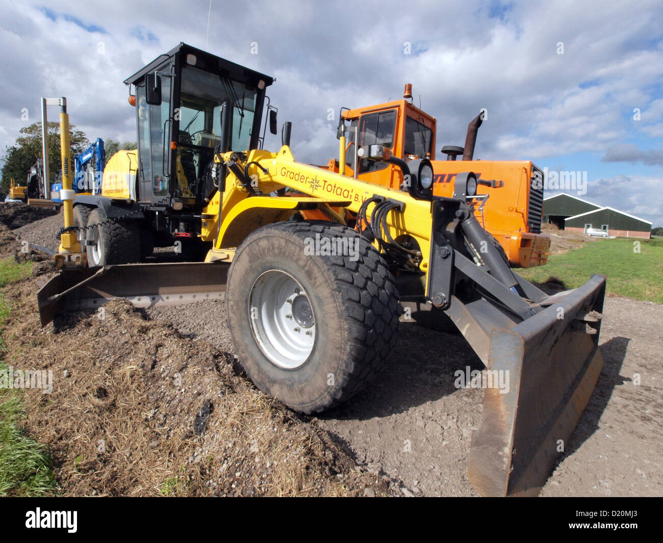 Earthworks and grading hi-res stock photography and images - Alamy
