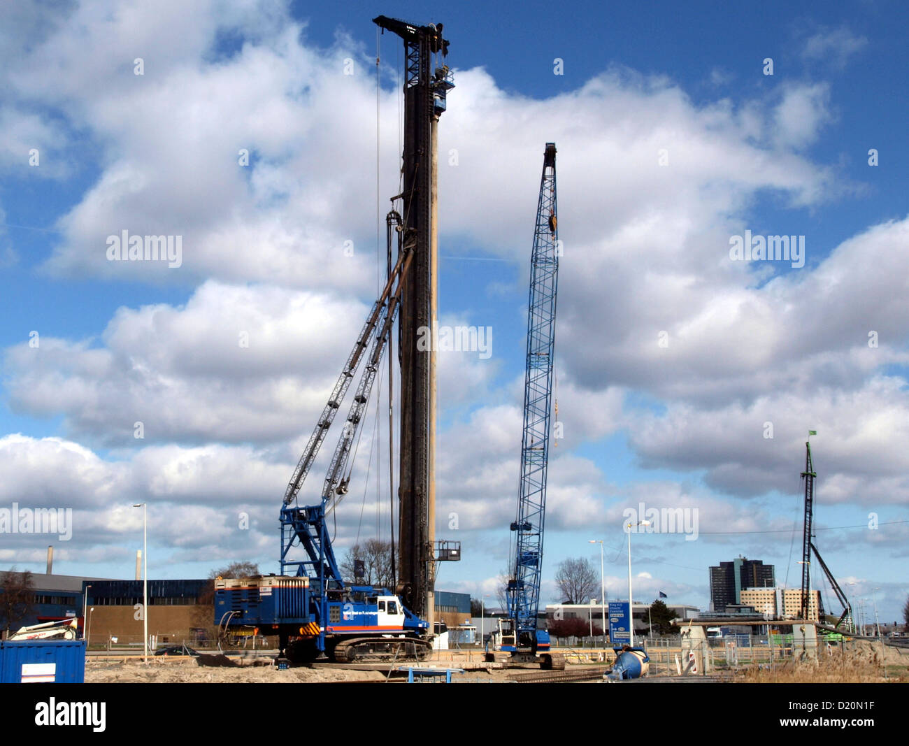 Multiple cranes at Amsterdam Stock Photo - Alamy