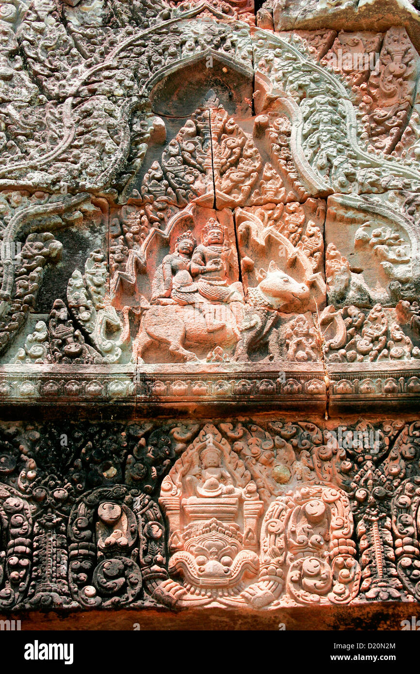 Decorative lintels hi-res stock photography and images - Alamy