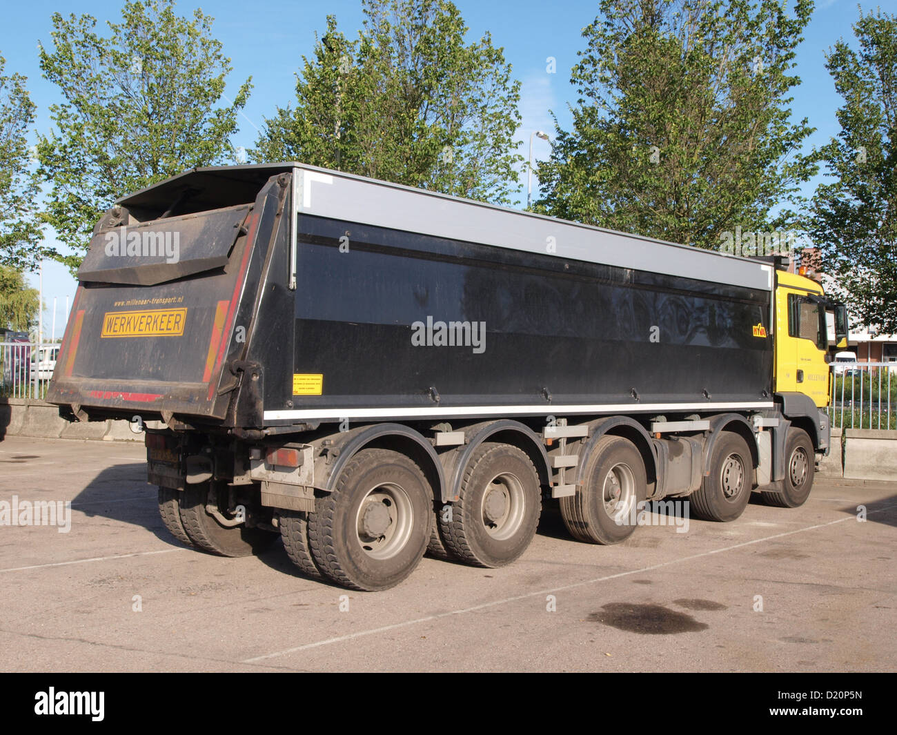 The MAN TGS 41.440 is a heavy-duty tipper truck designed for ...
