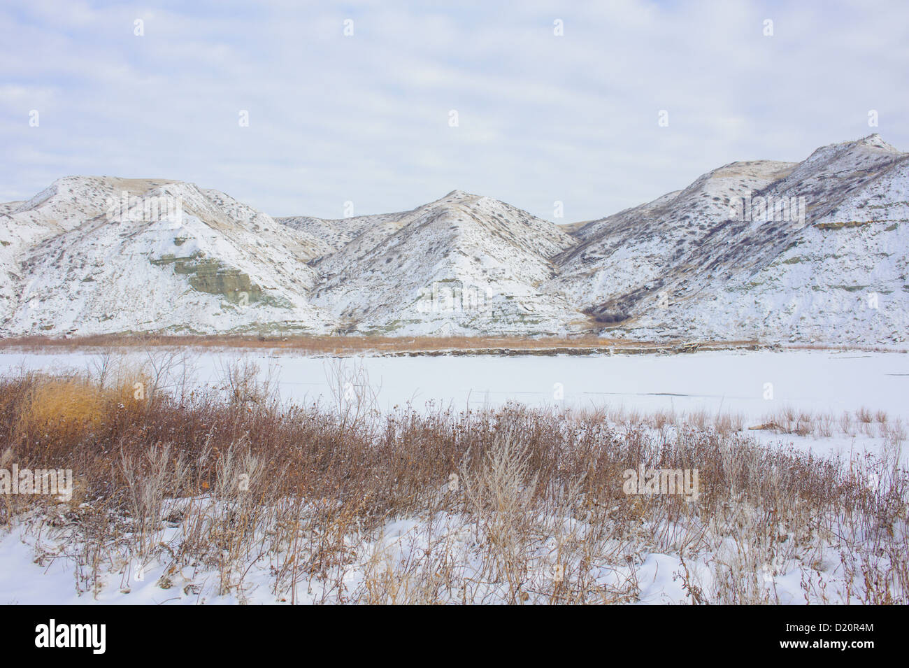 Frozen Old Man River and Coulees in Lethbridge Alberta Stock Photo - Alamy