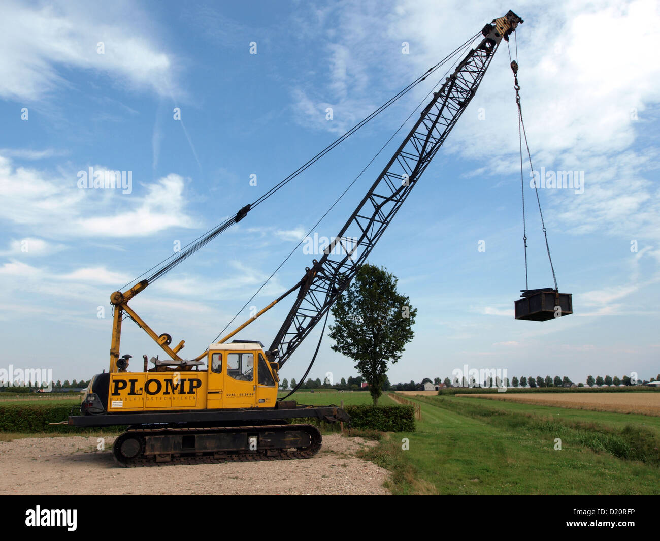 Pile Driving Crane High Resolution Stock Photography and Images - Alamy