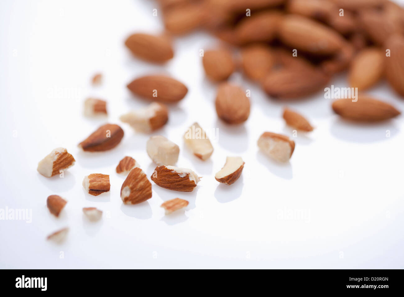 Bunch of almonds hi-res stock photography and images - Alamy
