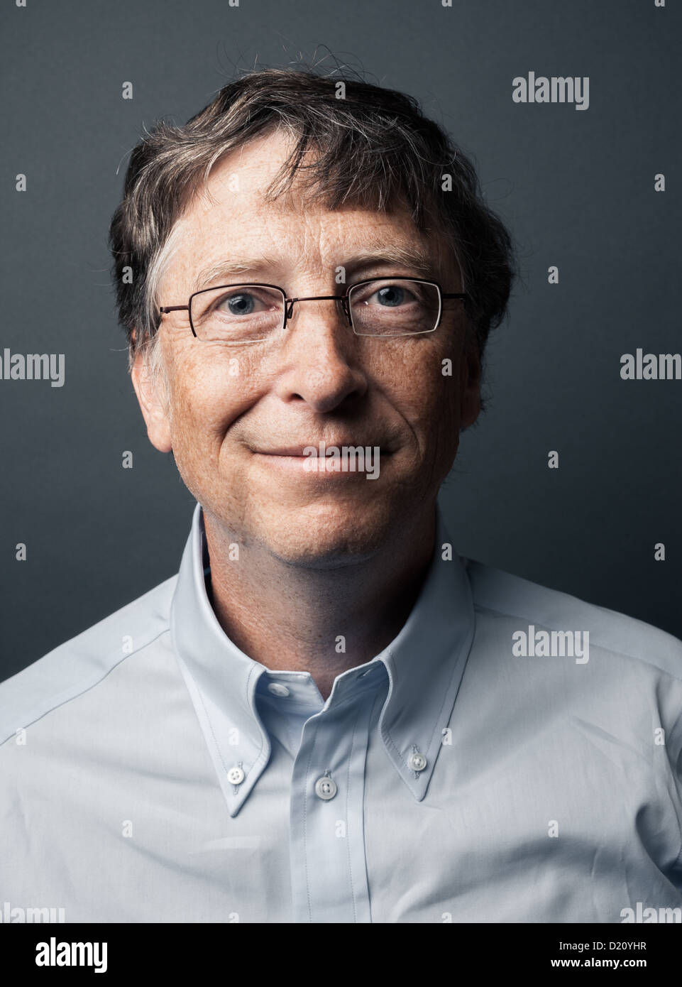 Bill gates ceo founder microsoft hi-res stock photography and images ...
