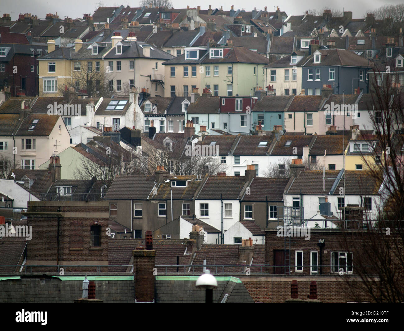 Ranks of terraced Victorian housing in Brighton Stock Photo - Alamy
