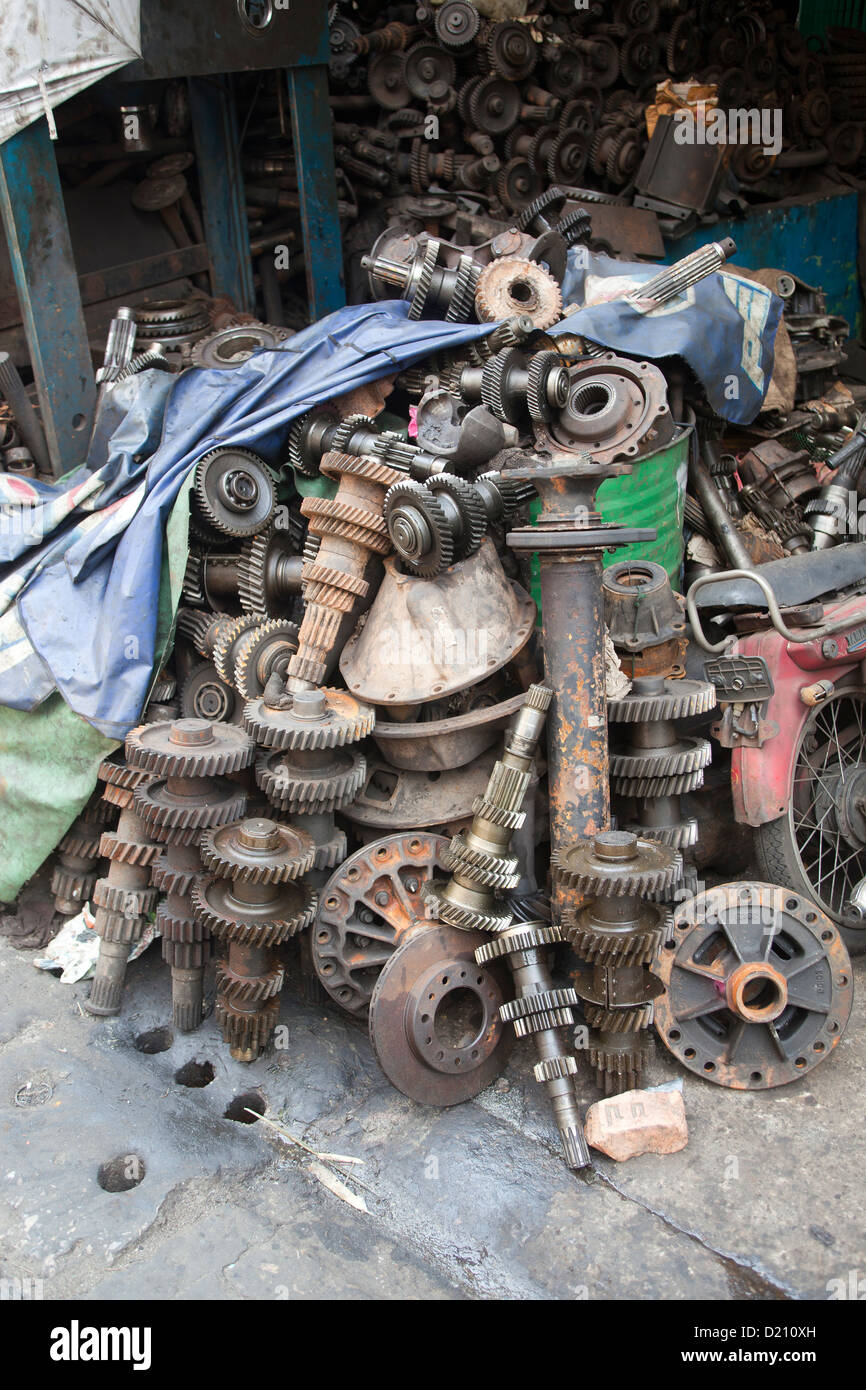 Engine Workshop or Garage Chinatown Bangkok Stock Photo - Alamy