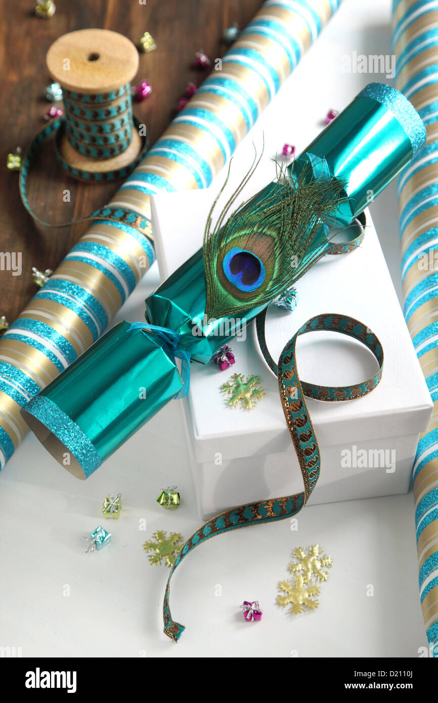 Shiny wrapping paper rolls hi-res stock photography and images - Alamy