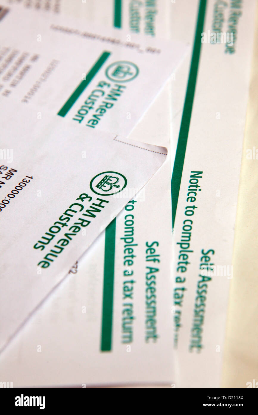 Hm revenue and customs letter hi-res stock photography and images - Alamy