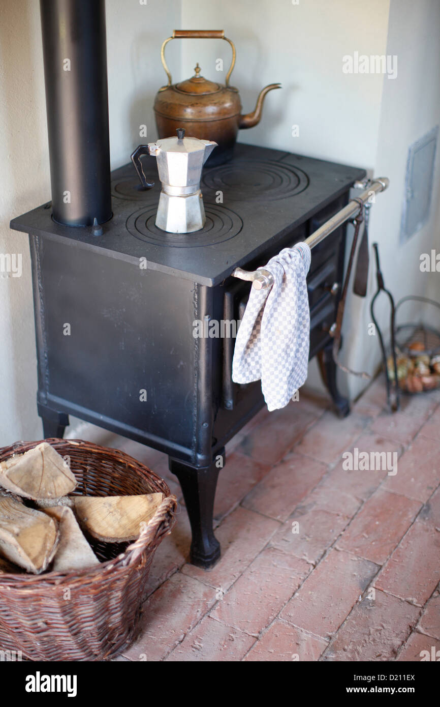 Stove in the kitchen High Resolution Stock Photography and Images - Alamy