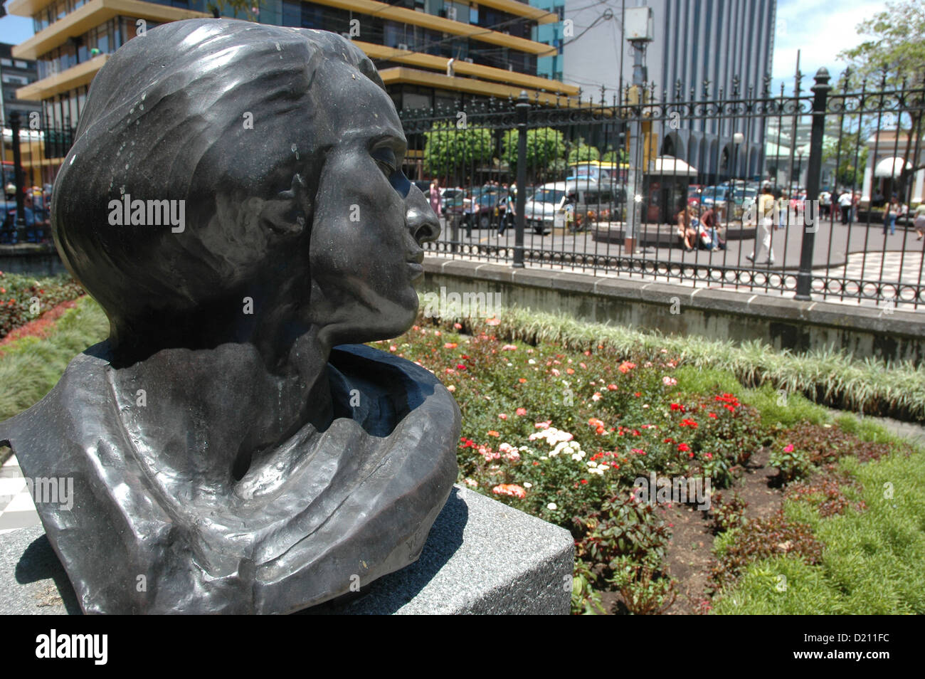 San José (Costa Rica): statue by the Teatro Nacional Stock Photo - Alamy
