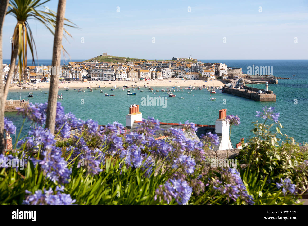Cornwall sea hi-res stock photography and images - Alamy
