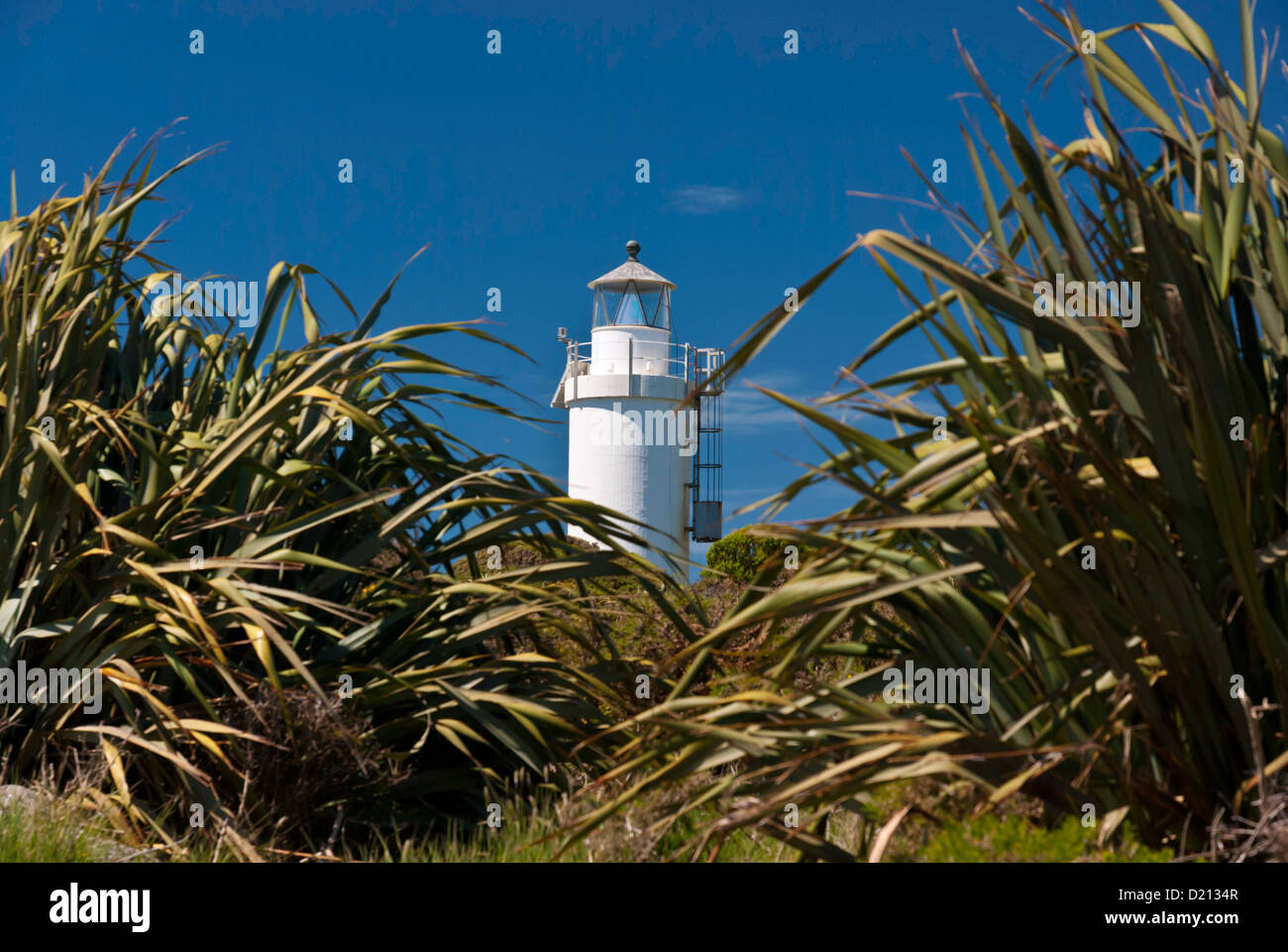 Cape foulwind lighthouse hi-res stock photography and images - Alamy