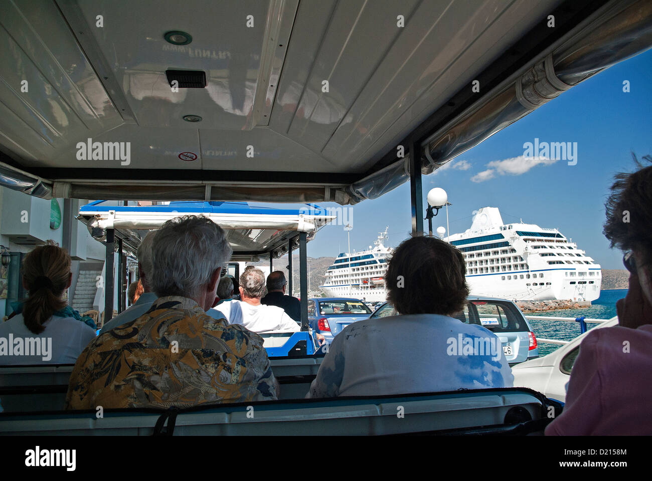 Little blue train hi-res stock photography and images - Alamy