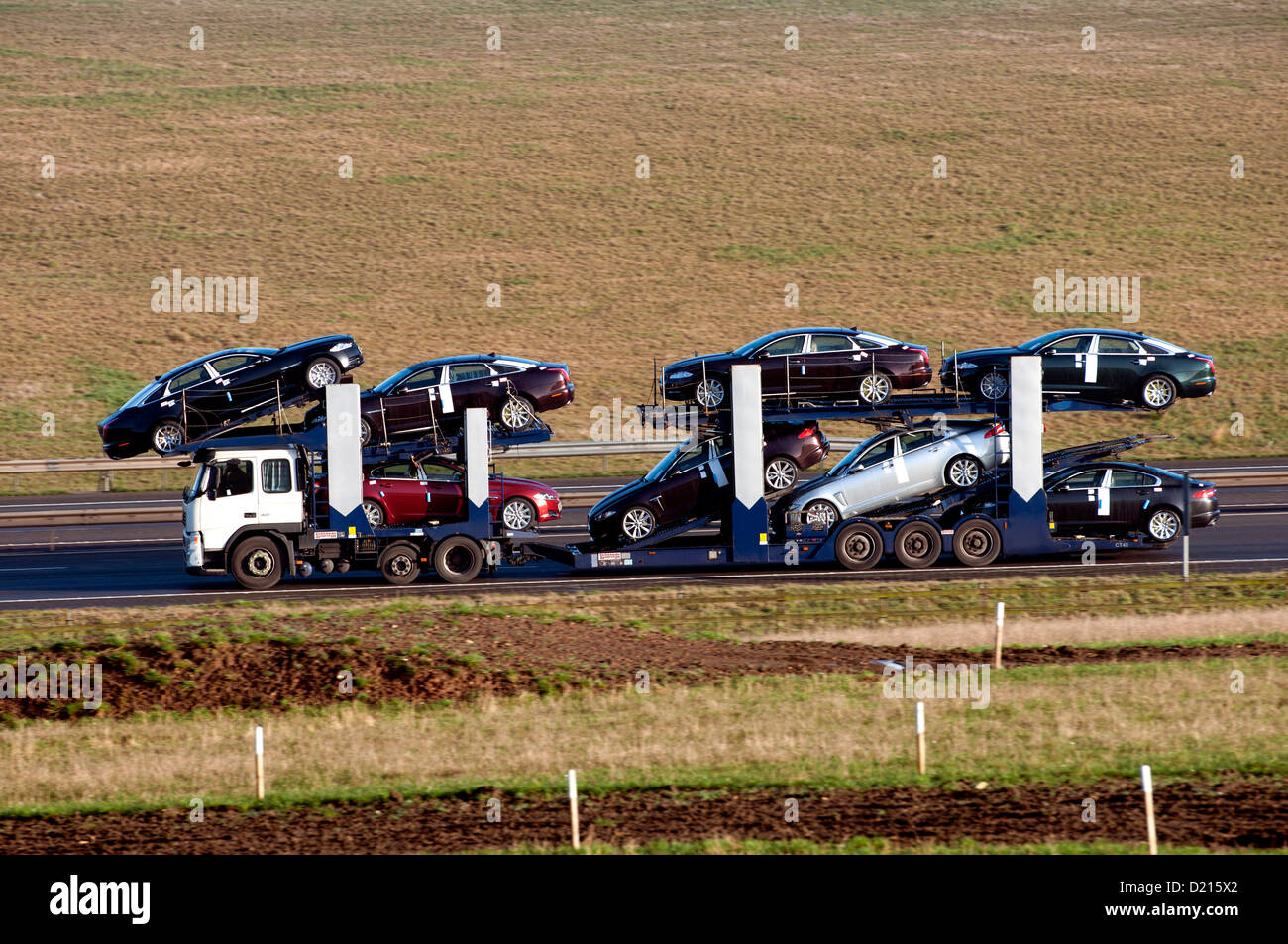 Car transporter lorry hi-res stock photography and images - Alamy