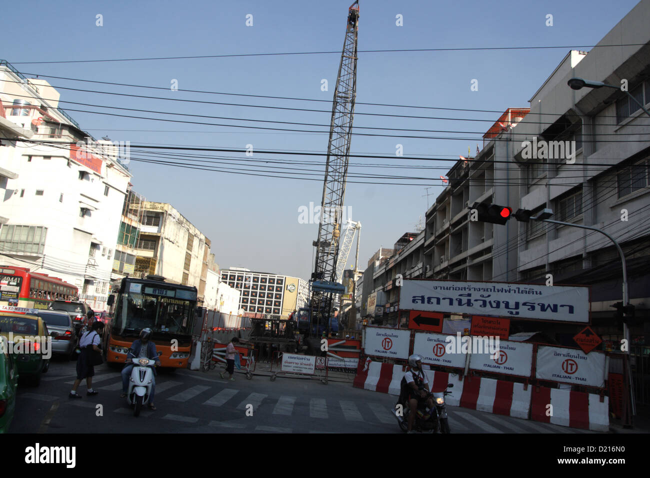 MRT construction site in Bangkok's Chinatown , Thailand Stock Photo - Alamy
