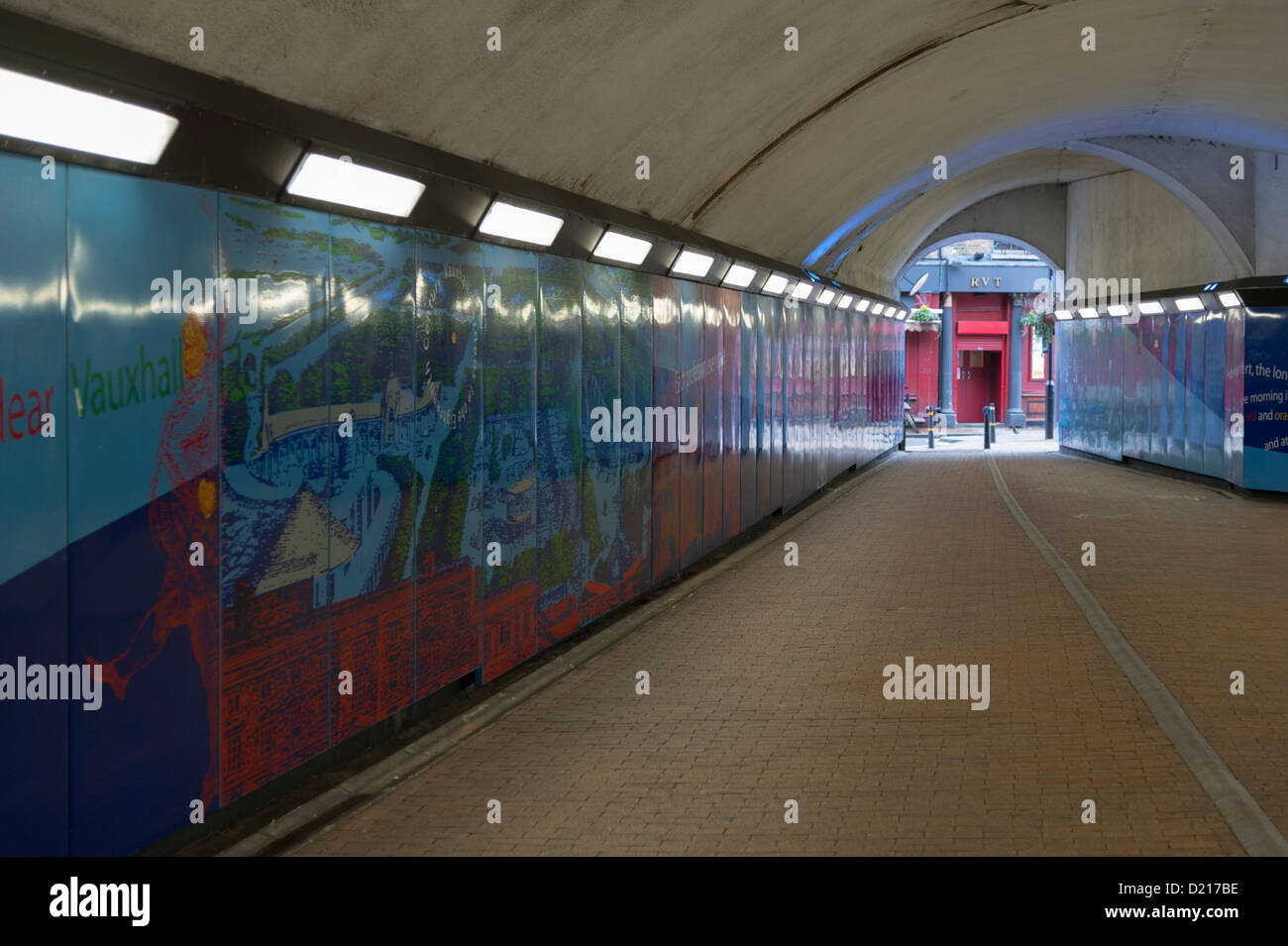 Underpass art hi-res stock photography and images - Alamy