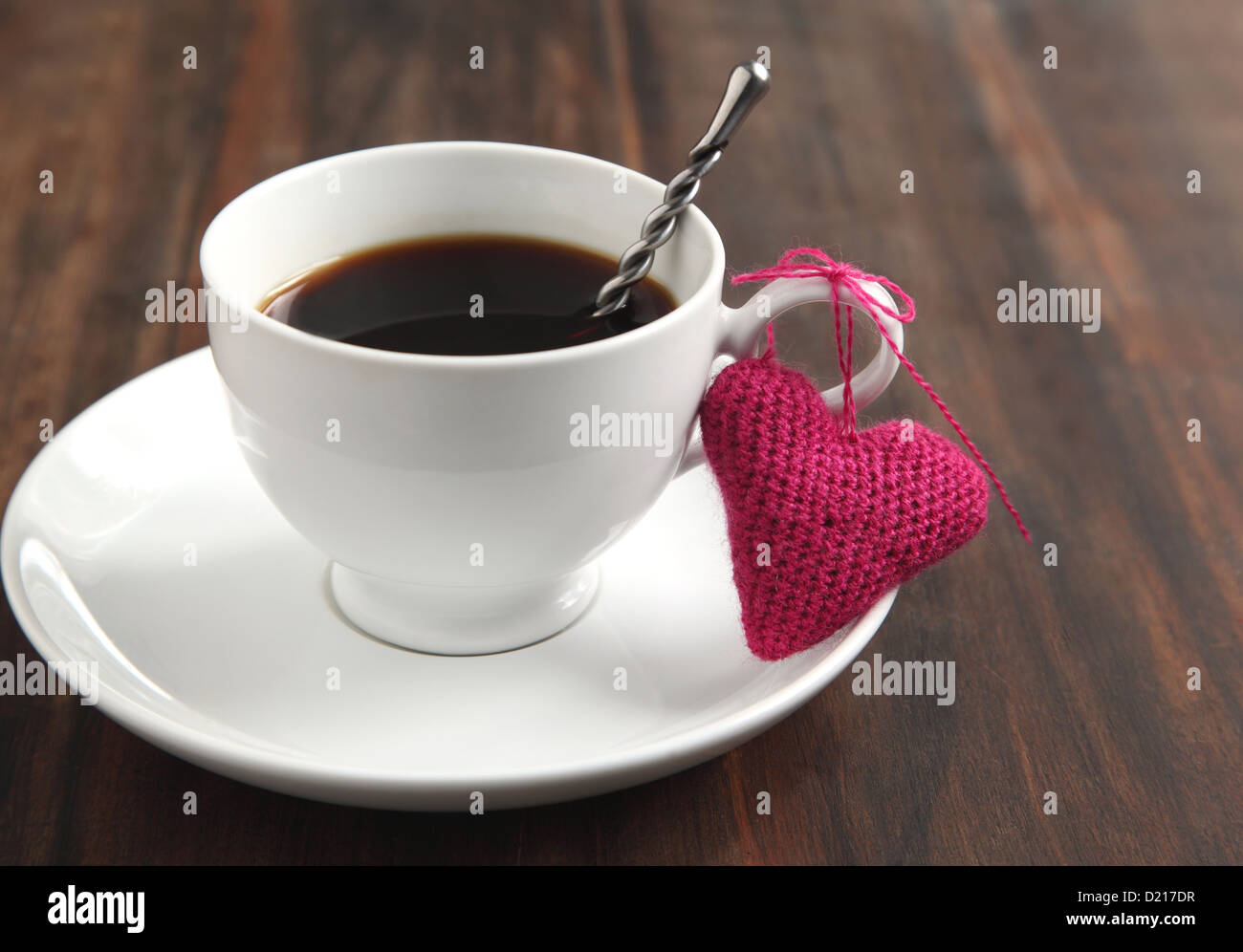 Valentine heart cup hi-res stock photography and images - Alamy