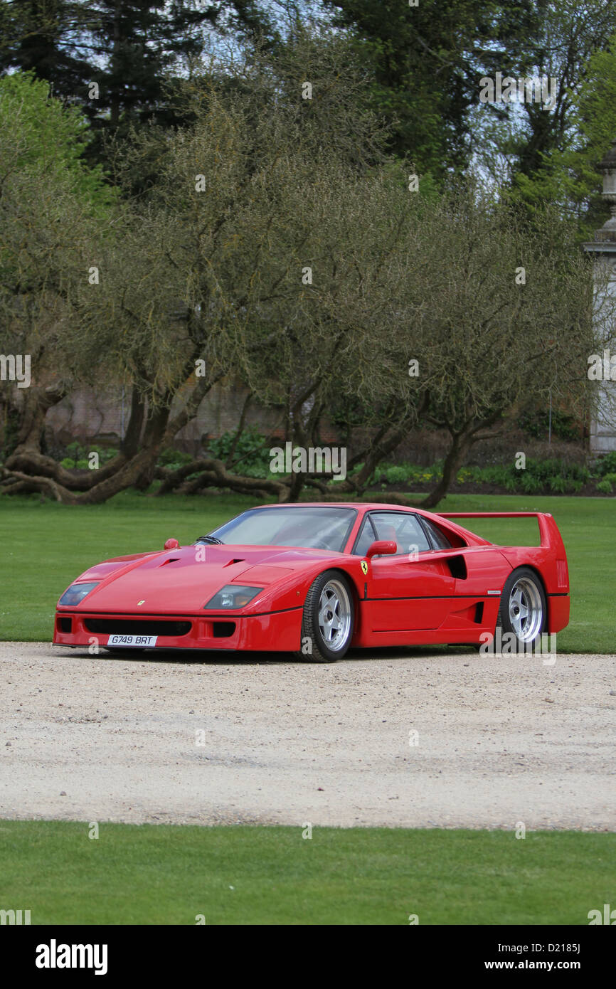 Ferrari f40 hi-res stock photography and images - Alamy